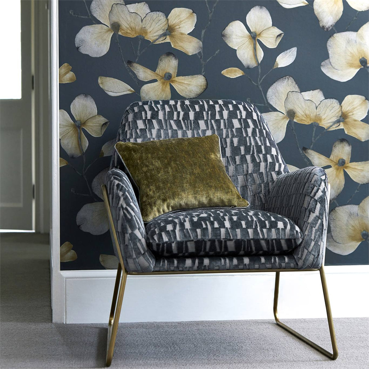 KIENZE - HARLEQUIN - Wallpaper Brokers